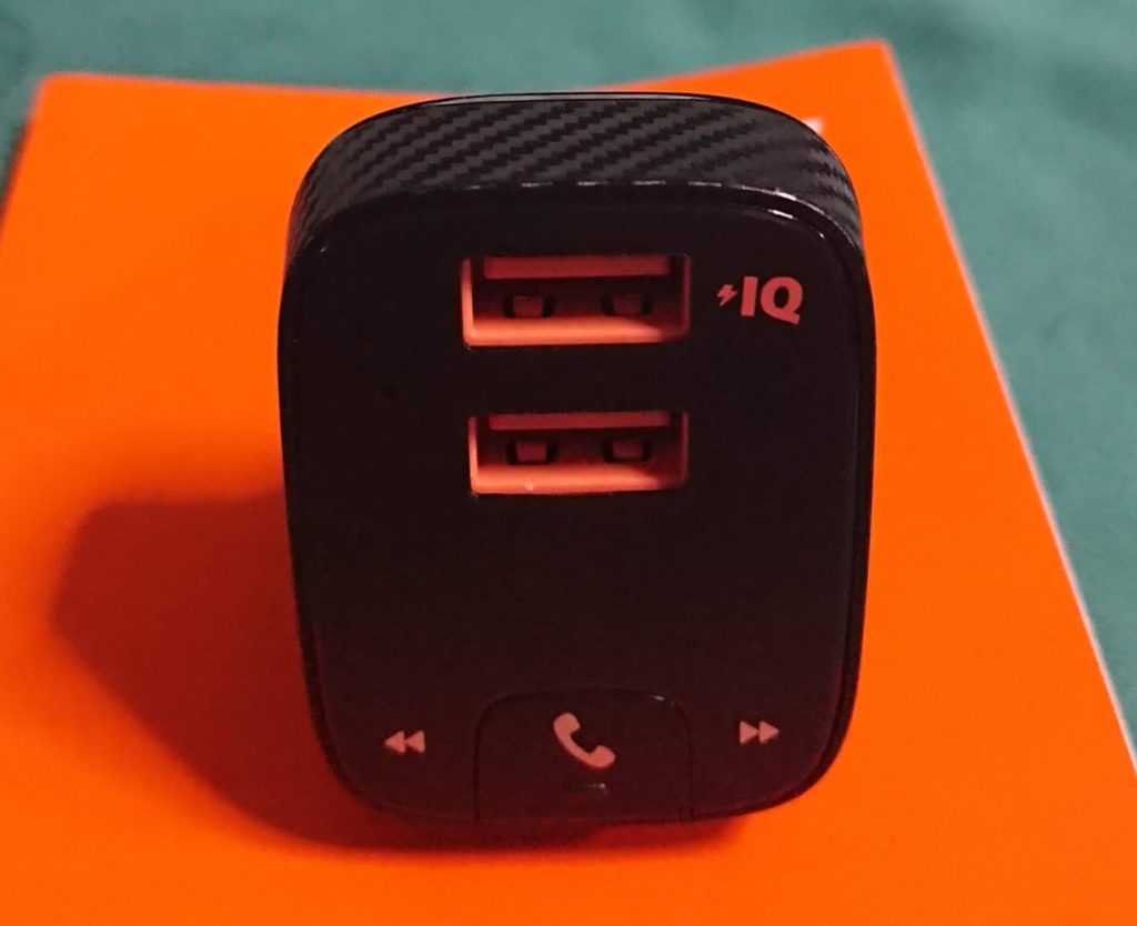 Anker Roav Transmitter F2 FMトランスミッター レビュー 使ってみた。旧車乗りには、ありがたい。